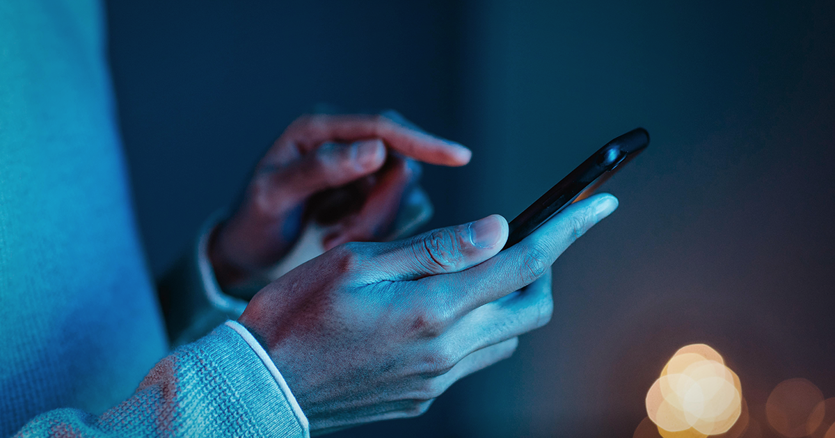 The Evolution of Mobile Apps: Past, Present, and Future | Geek Vibes
